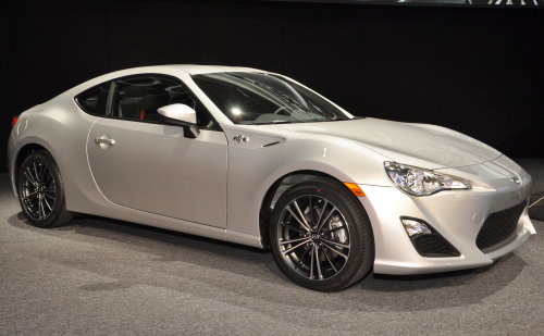 Scion expects to sell 20,000 FR-S sports cars a year | Torque News